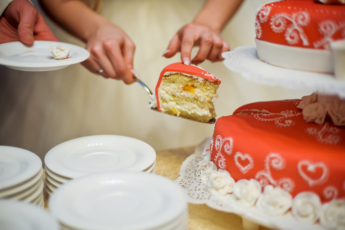 Wedding Cake Tasting - 5 Things You Should Know